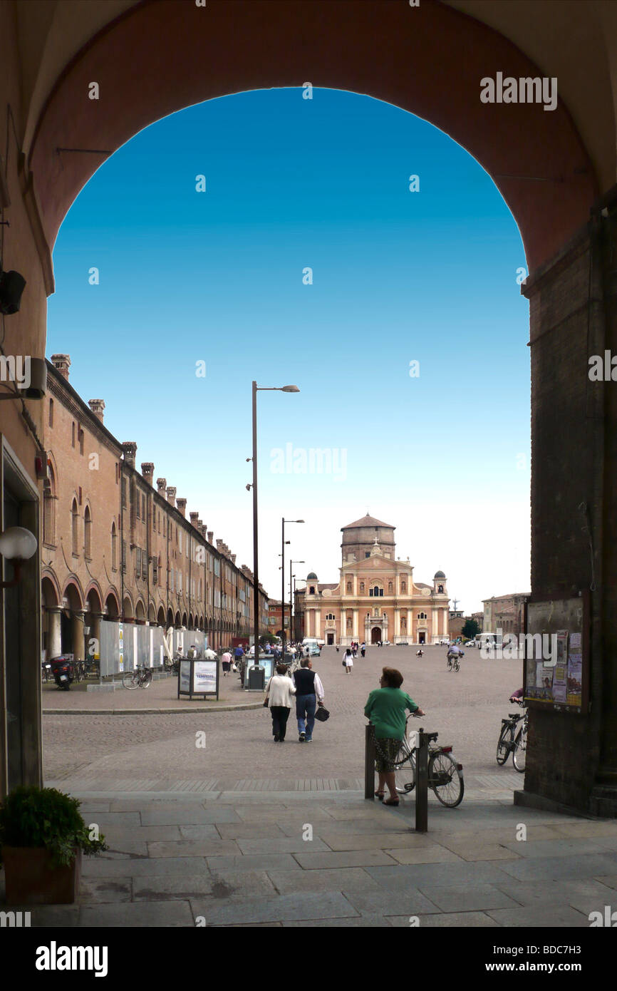Italy emilia romagna carpi piazza Banque de photographies et d’images à ...