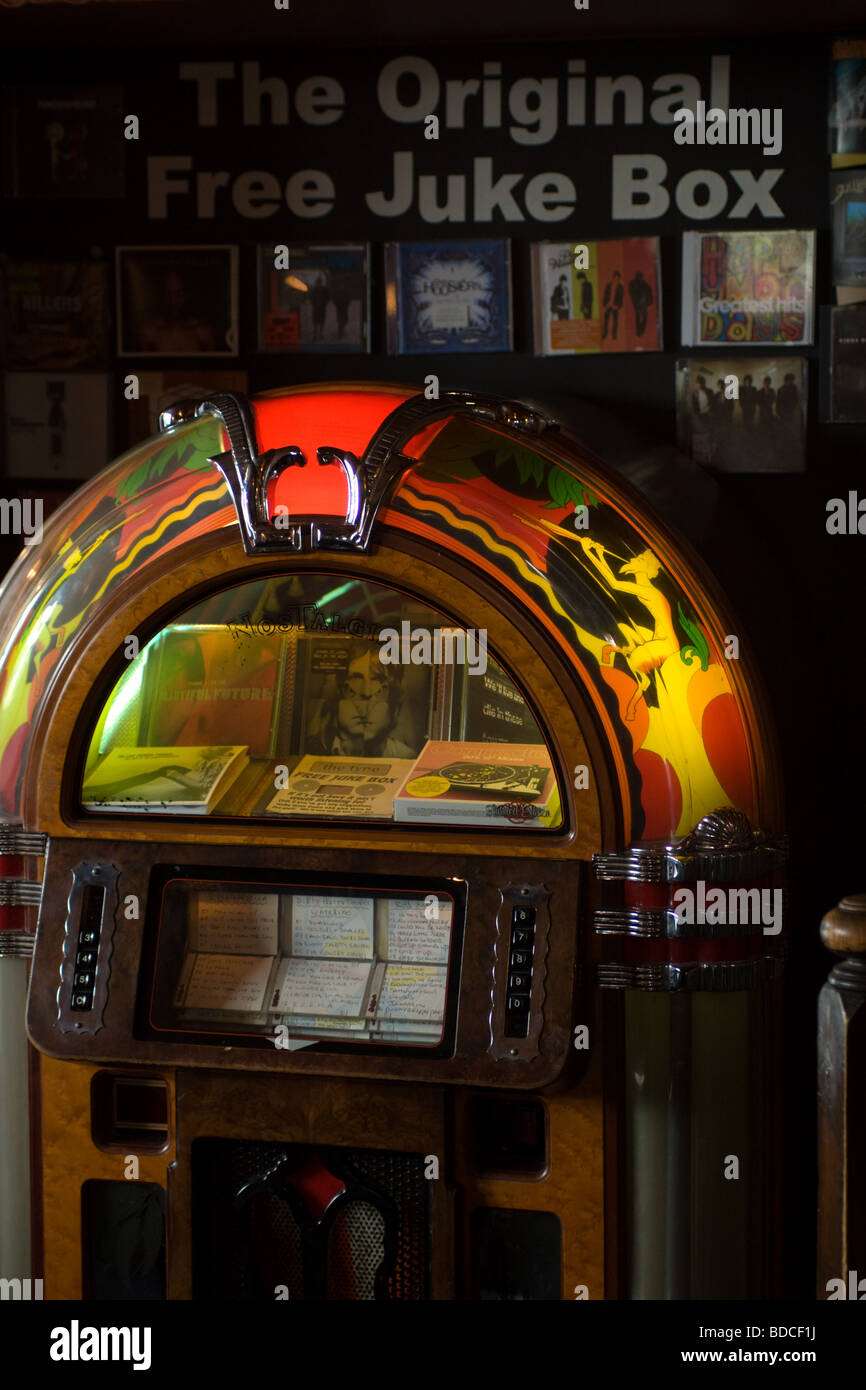 Music pub Banque de photographies et d’images à haute résolution - Alamy