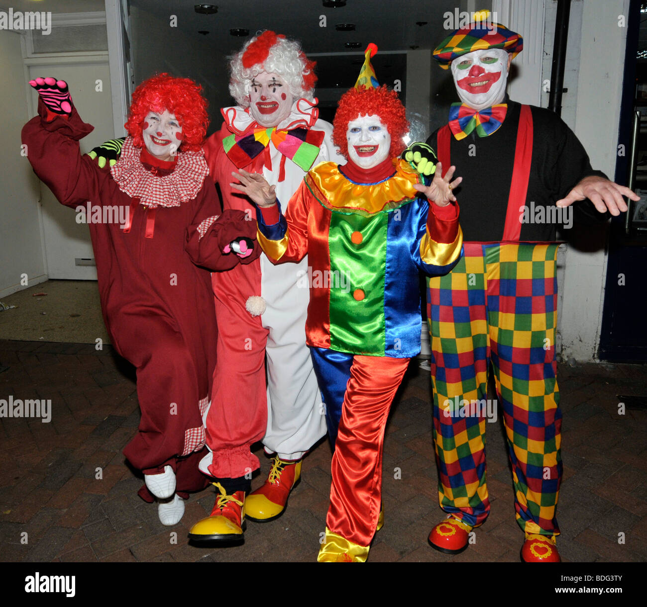 Group of clowns Banque de photographies et d’images à haute résolution ...