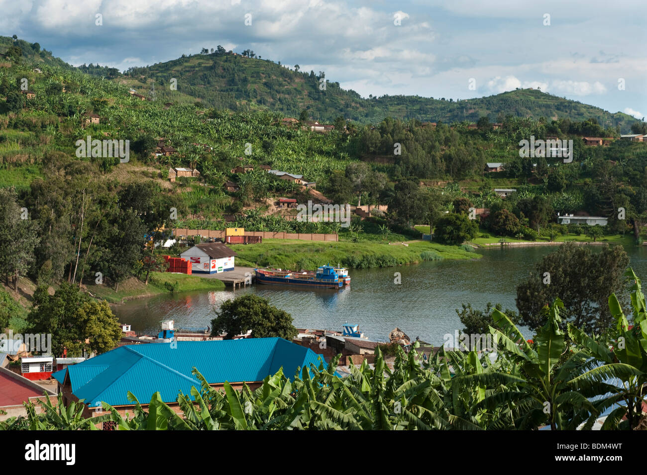 Port, le lac Kivu, Gisenyi, Rwanda Photo Stock - Alamy