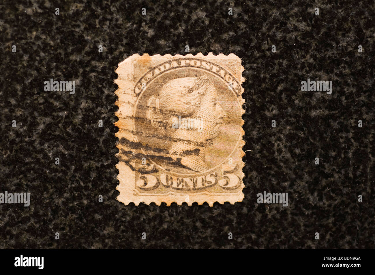 Postage stamp 5 cents Banque de photographies et d’images à haute ...