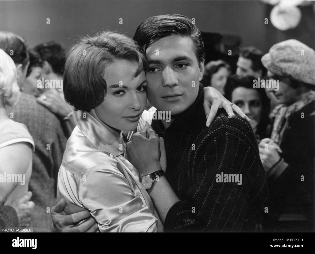 Asphalte Année : 1959 Réalisateur : Hervé Bromberger Françoise Arnoul ...