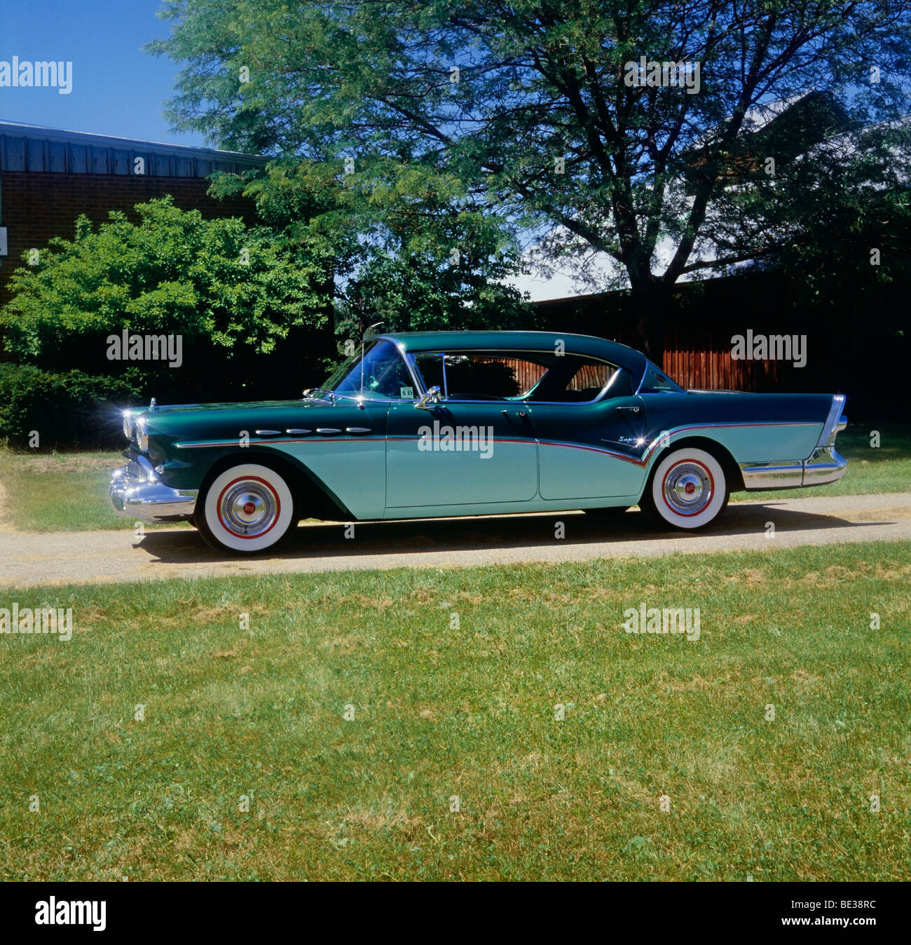 Super buick de 1957 Banque de photographies et d’images à haute ...