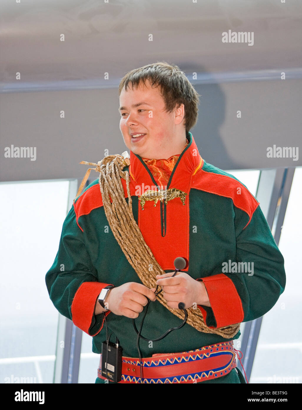 Sami in traditional costume lapland Banque de photographies et d’images ...