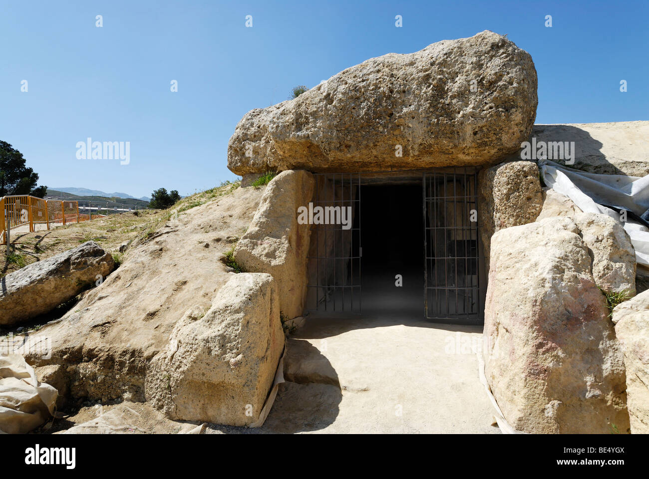 Cueva de menga Banque de photographies et d’images à haute résolution ...