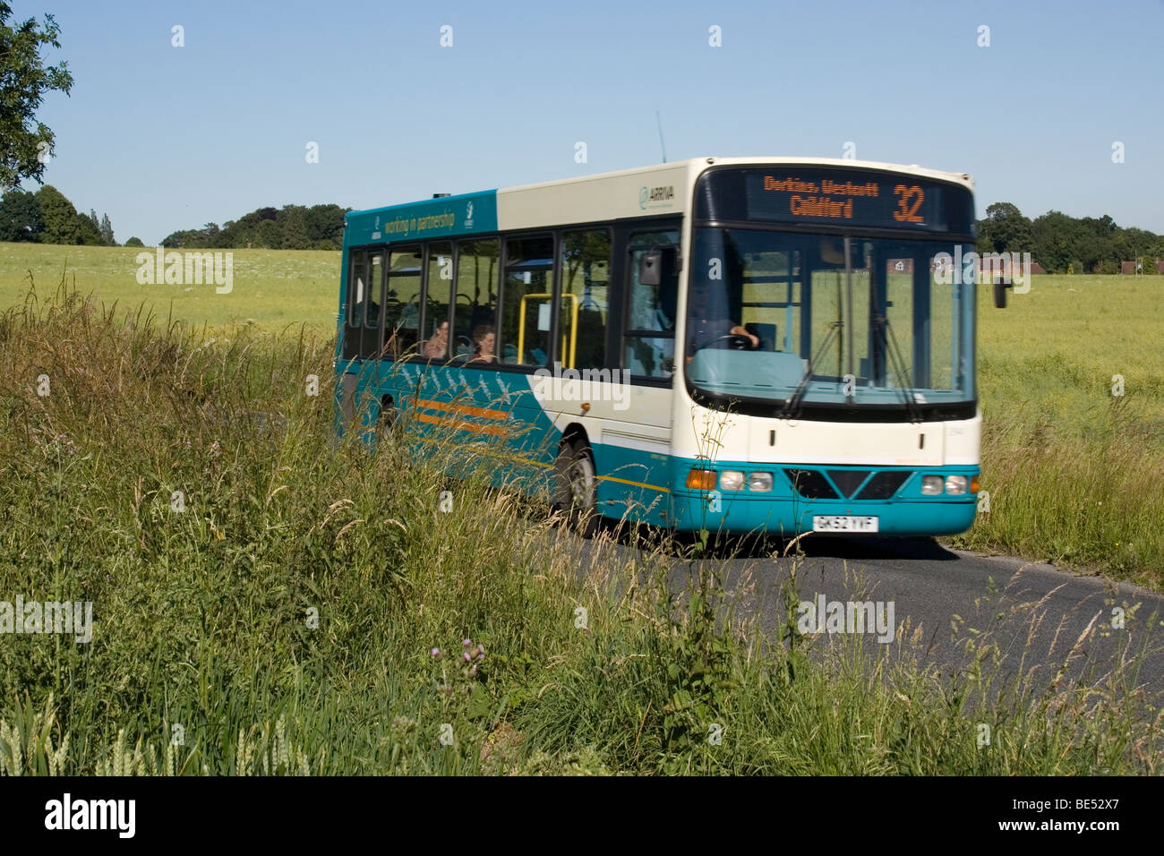 Rural bus Banque de photographies et d’images à haute résolution - Alamy
