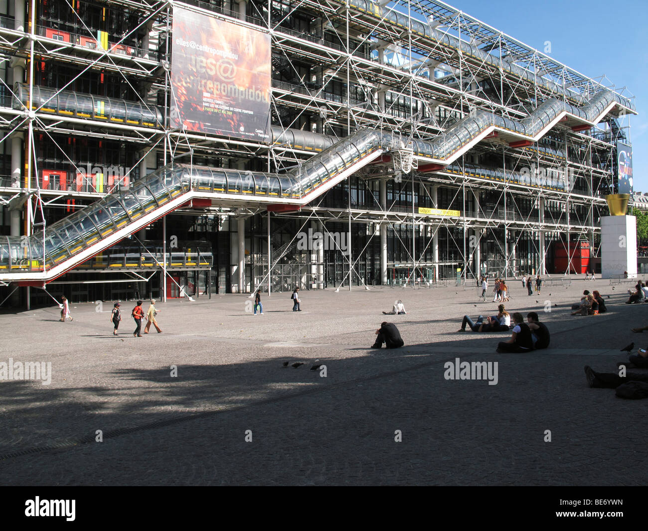 Claude pompidou Banque de photographies et d’images à haute résolution ...
