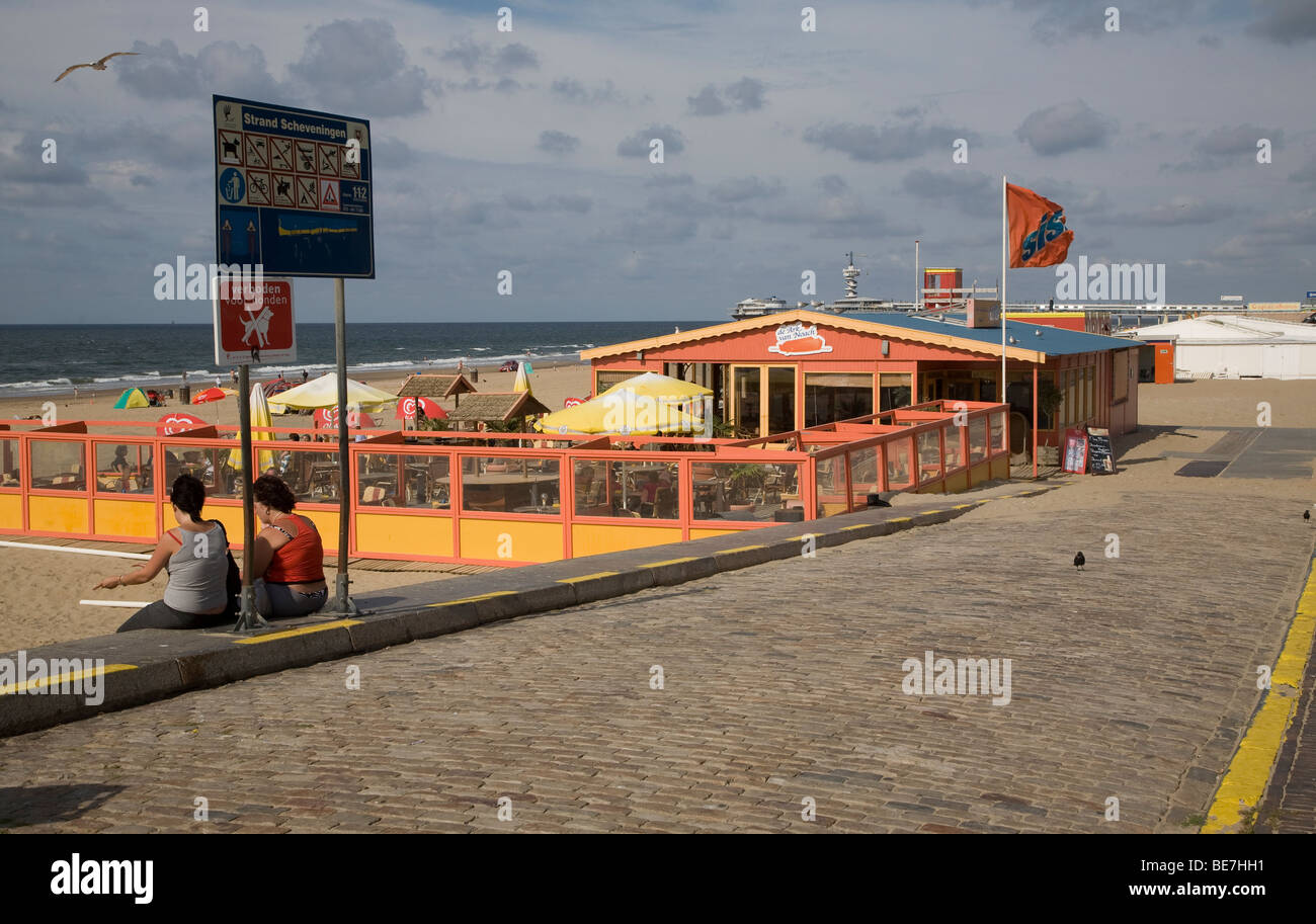 Beach bar scheveningen Banque de photographies et d’images à haute ...