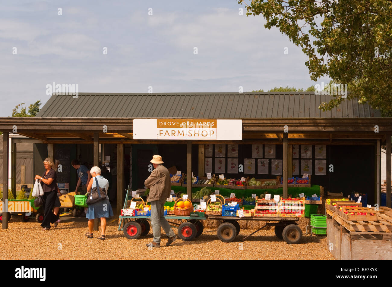 Farm shop sign Banque de photographies et d’images à haute résolution ...