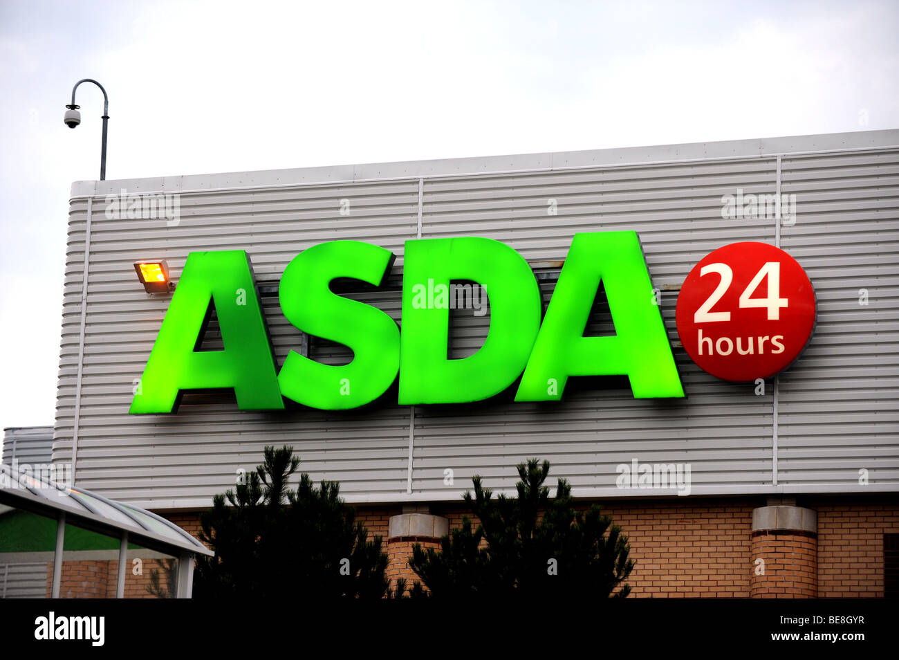Asda superstore Banque de photographies et d’images à haute résolution ...