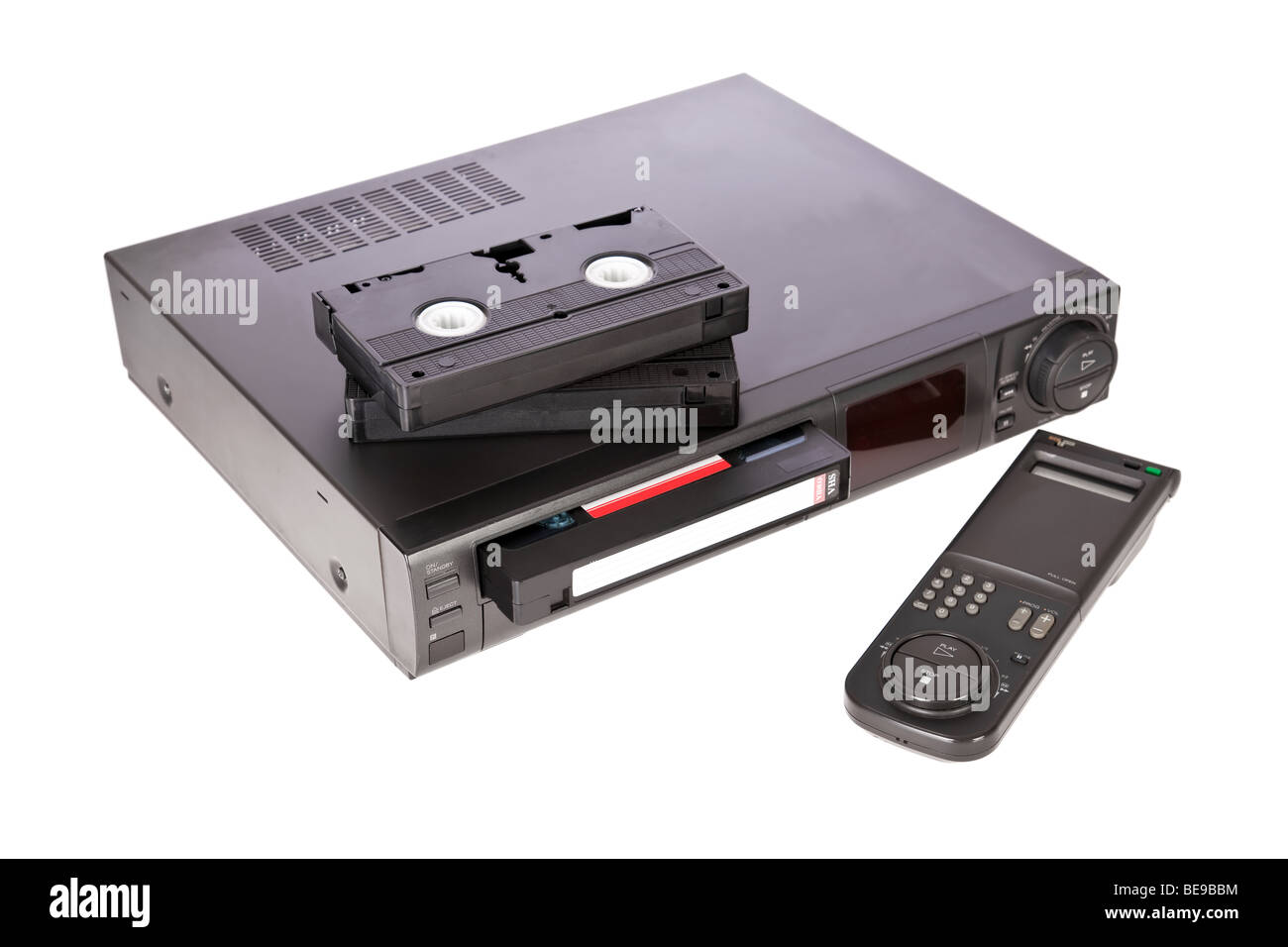 Vieux Magnétoscope bande éjecter isolé sur fond blanc Photo Stock - Alamy