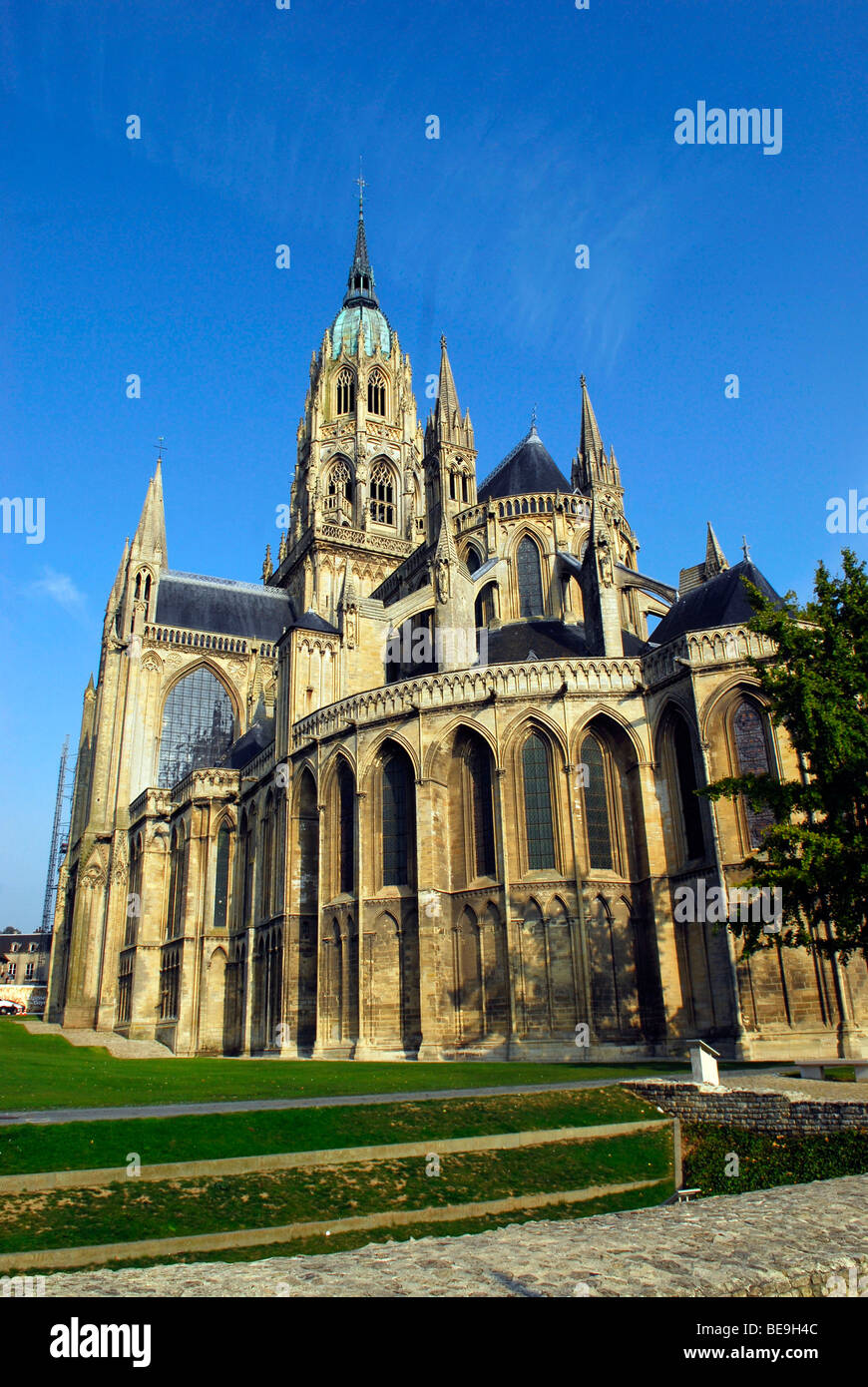 Cathédrale notre dame de bayeux Banque de photographies et d’images à haute résolution - Page 2 ...