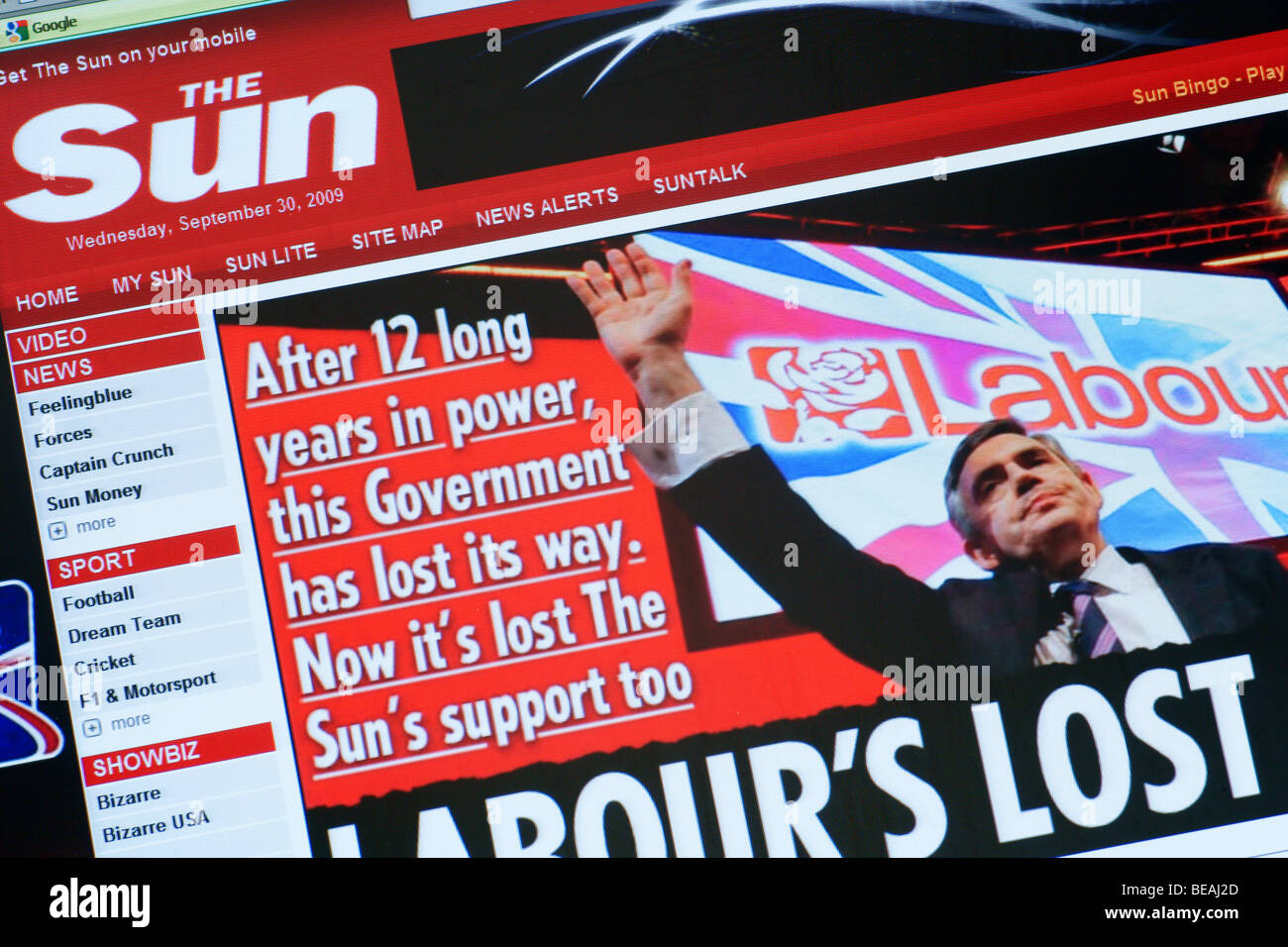 The sun newspaper Banque de photographies et d’images à haute ...