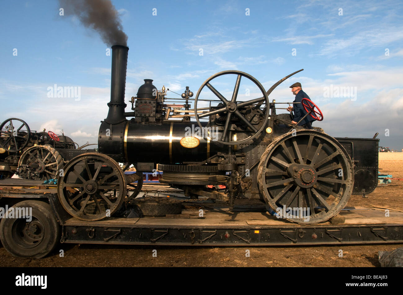 John fowler steam tractor Banque de photographies et d’images à haute ...