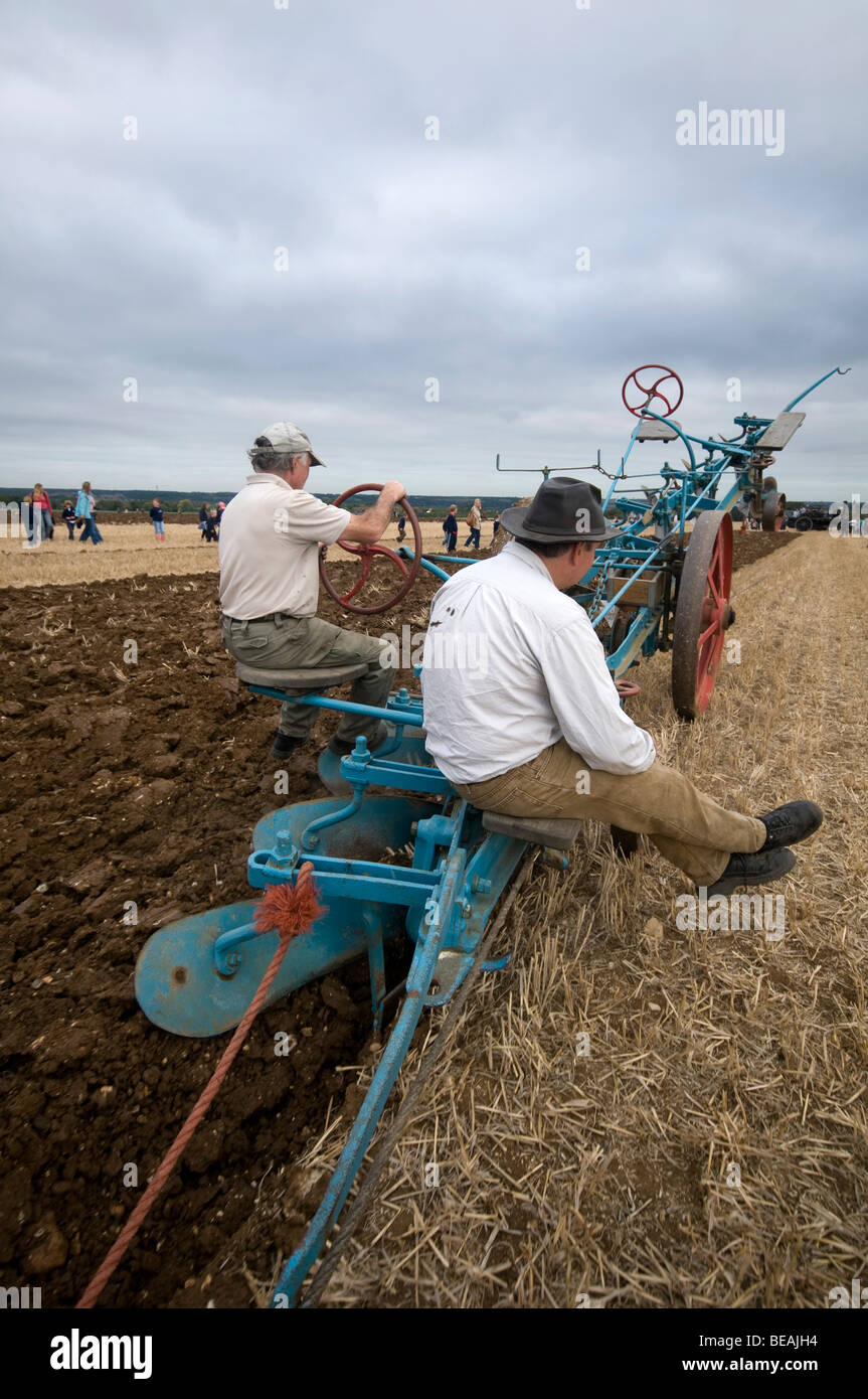 John fowler steam tractor Banque de photographies et d’images à haute ...