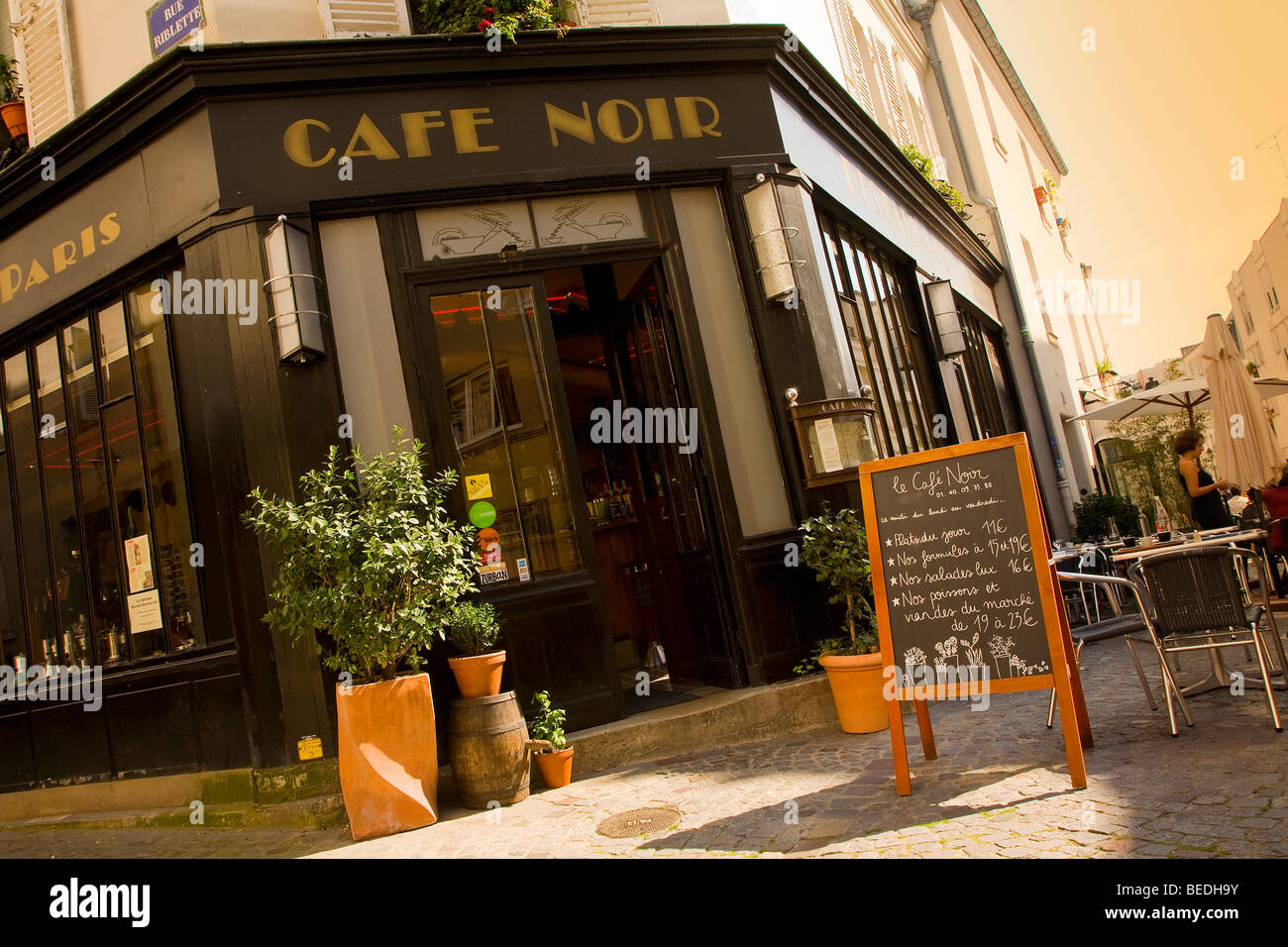 Rue de charonne paris Banque de photographies et d’images à haute ...
