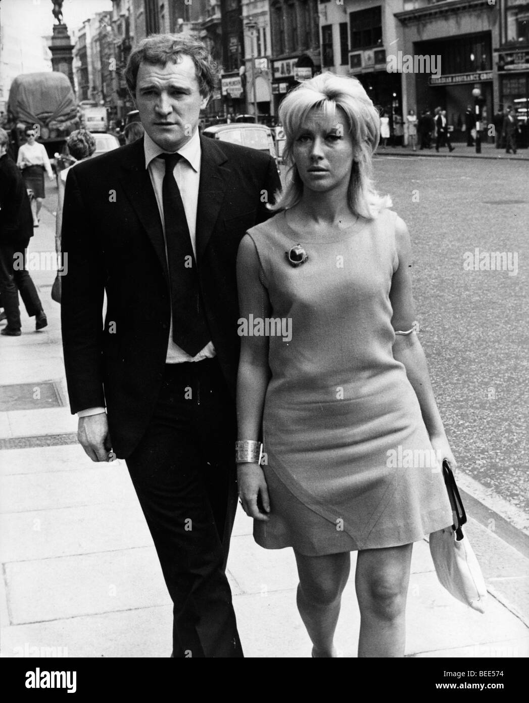 Richard harris alcohol Banque de photographies et d’images à haute ...