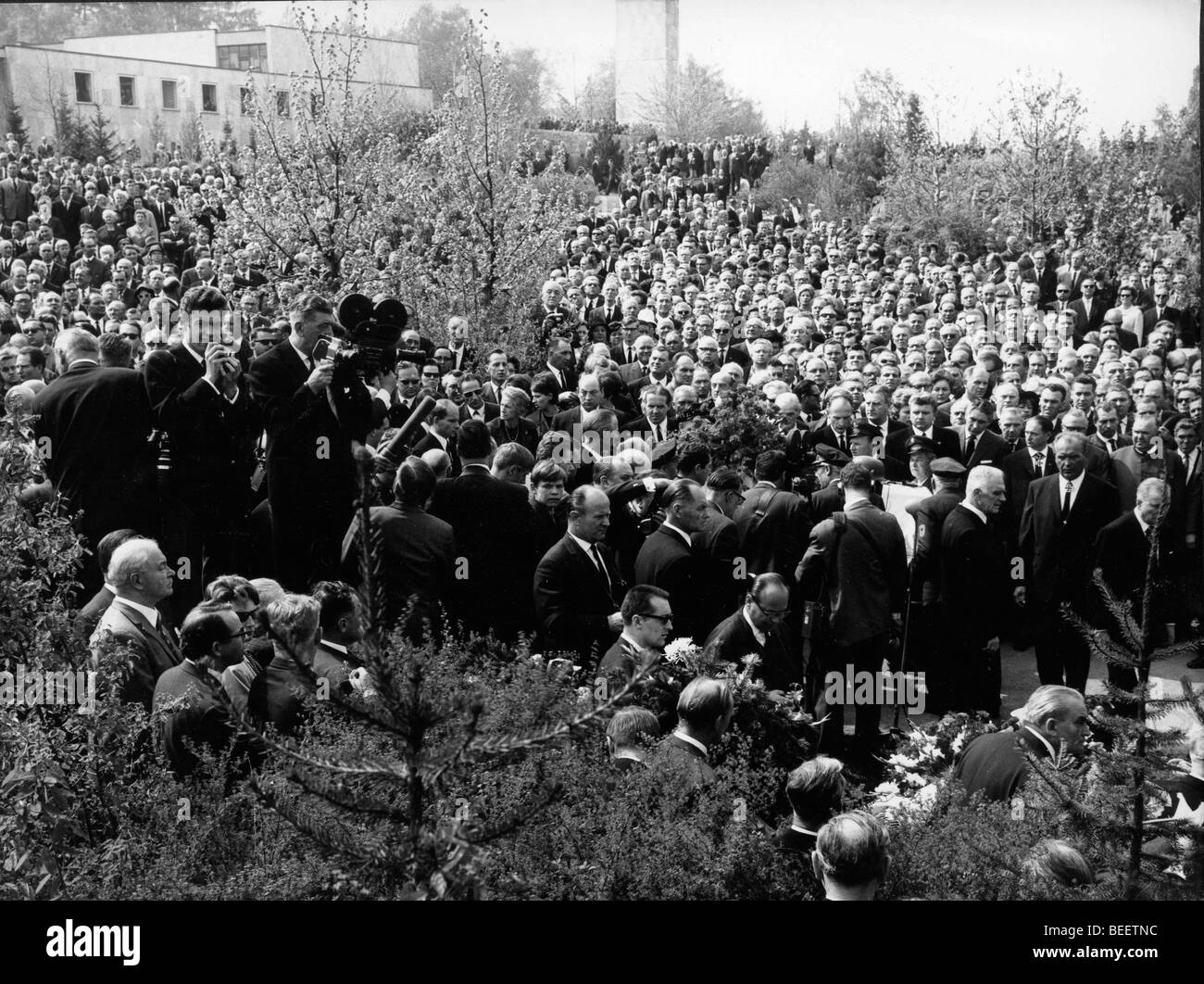 Sepp dietrich Banque de photographies et d’images à haute résolution ...