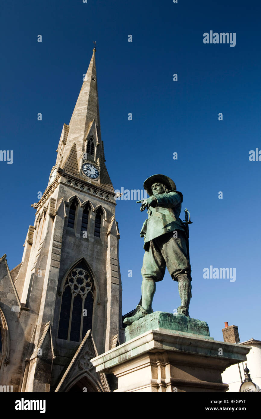 Oliver cromwell statue st ives Banque de photographies et d’images à ...