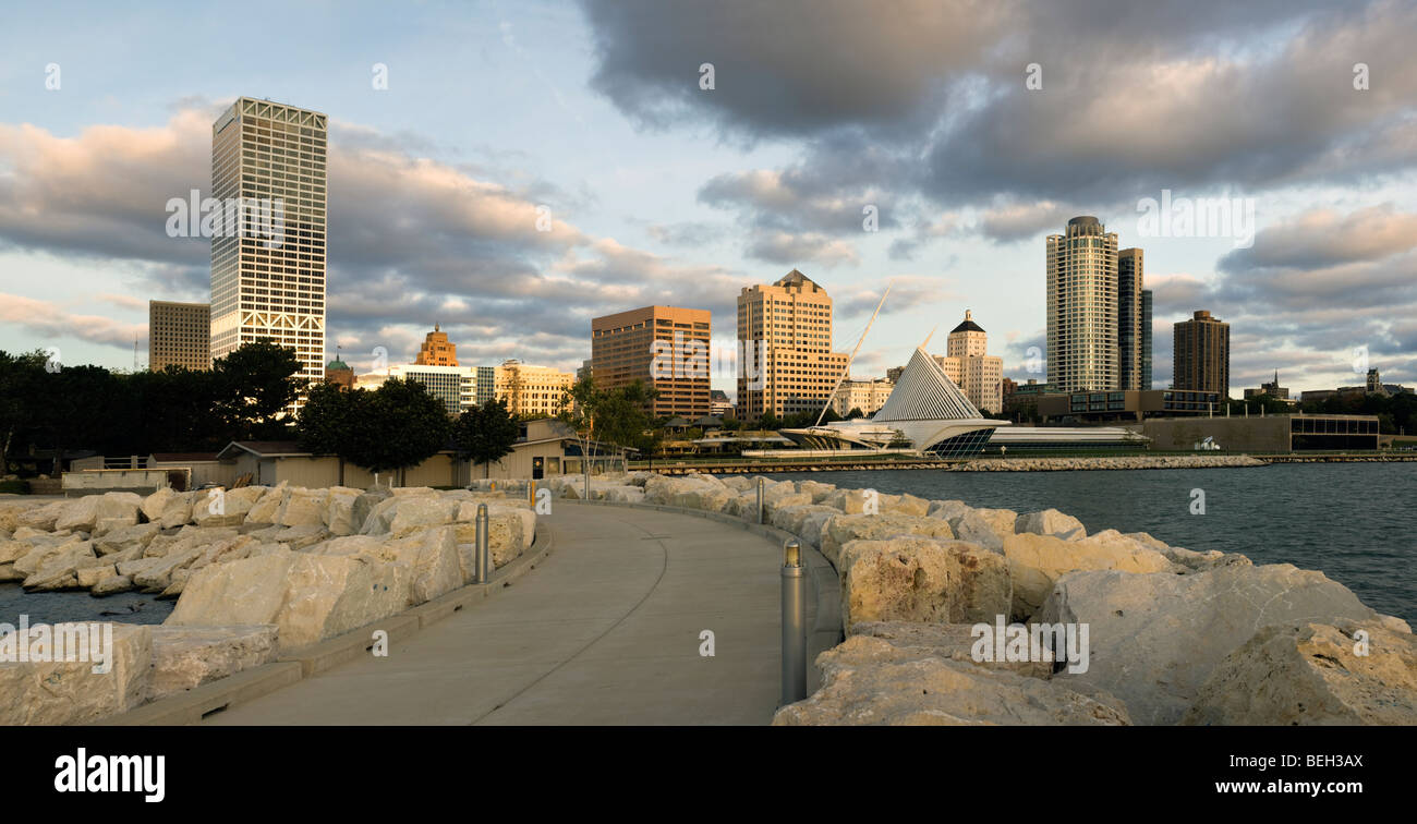 Milwaukee pier Banque de photographies et d’images à haute résolution ...