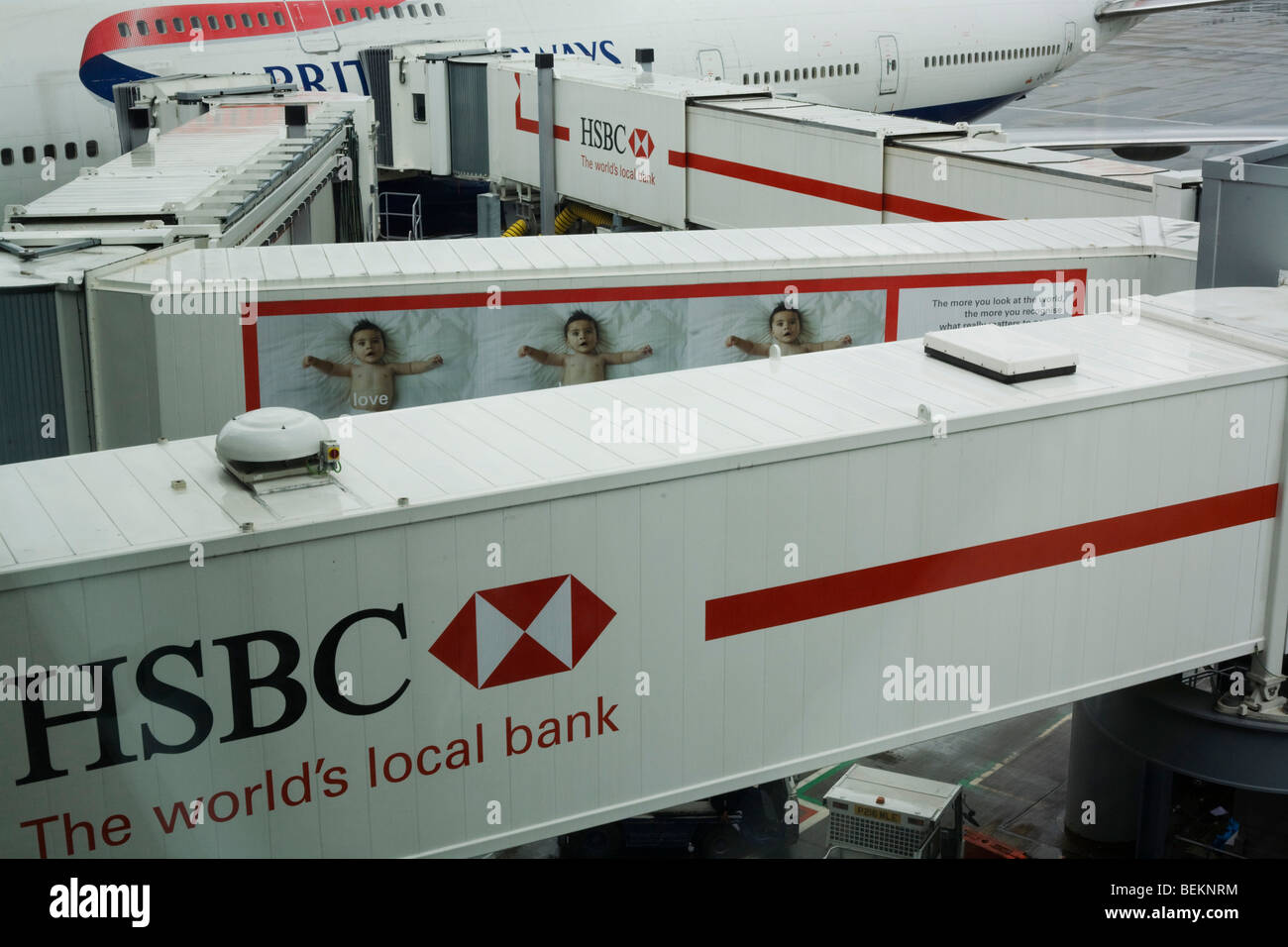 De HSBC en zigzag-parrainé jetées passager que transports voyageurs ...