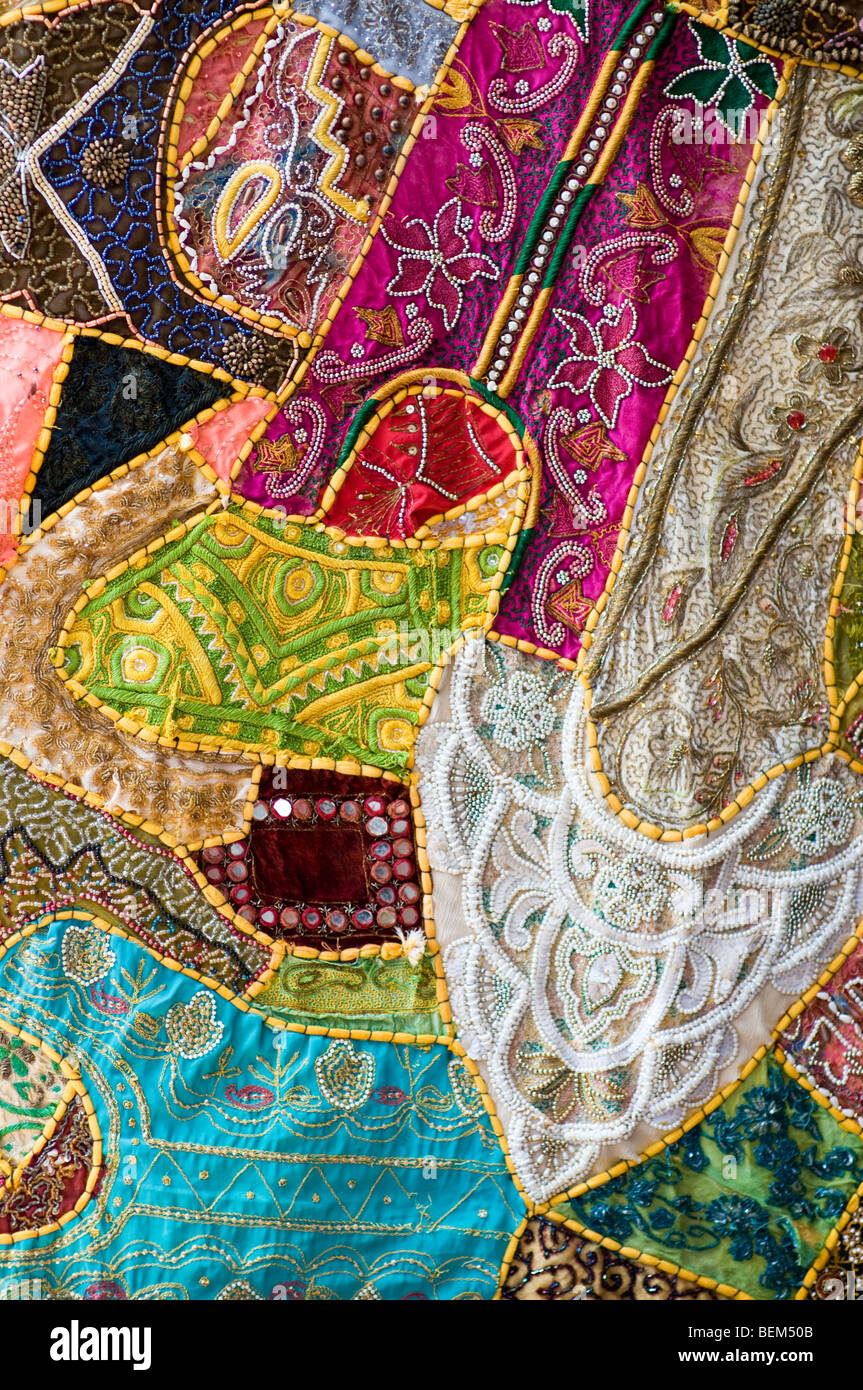 United arab emirates textiles Banque de photographies et d’images à ...