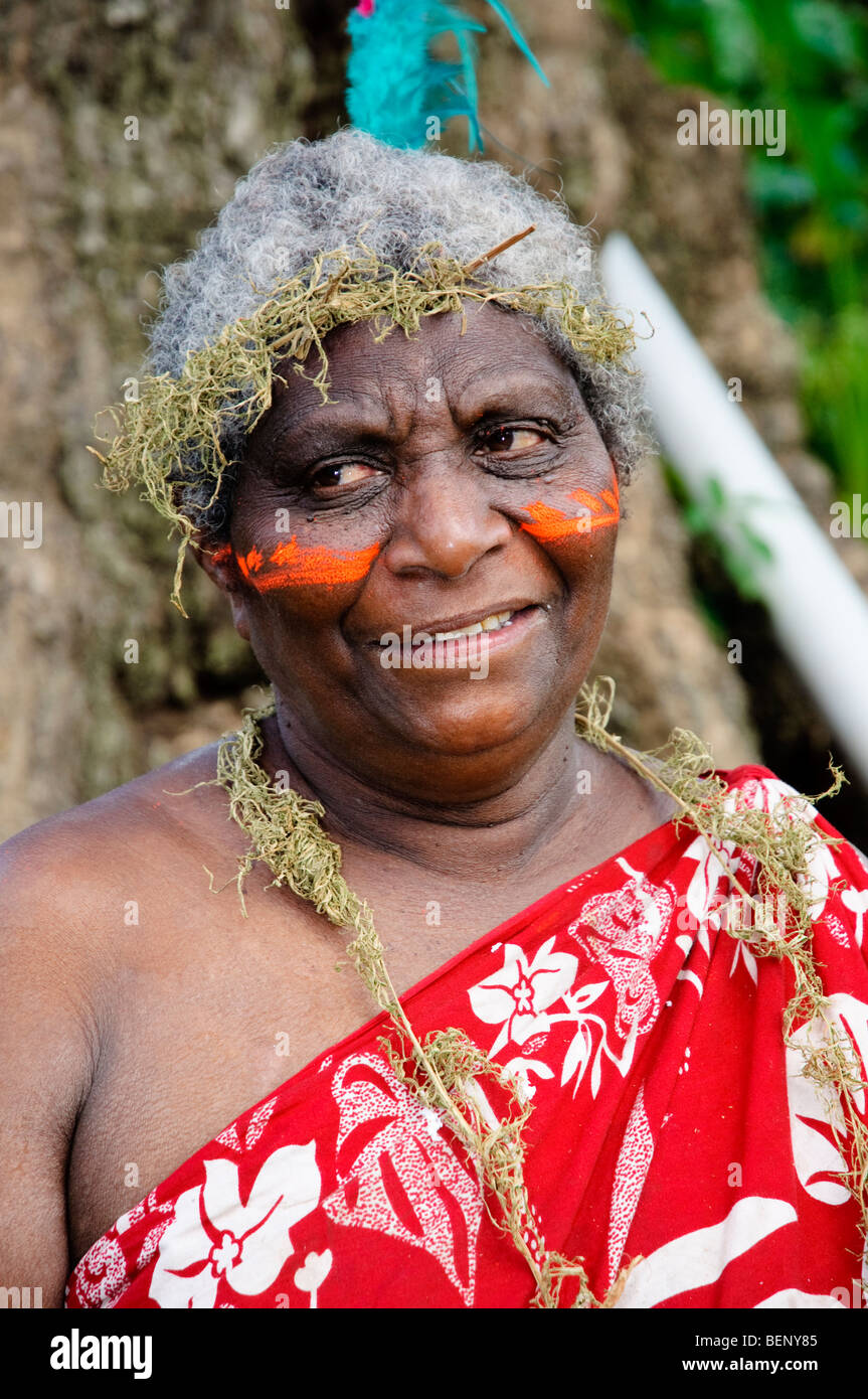 Costume traditionnel vanuatu Banque de photographies et d’images à ...