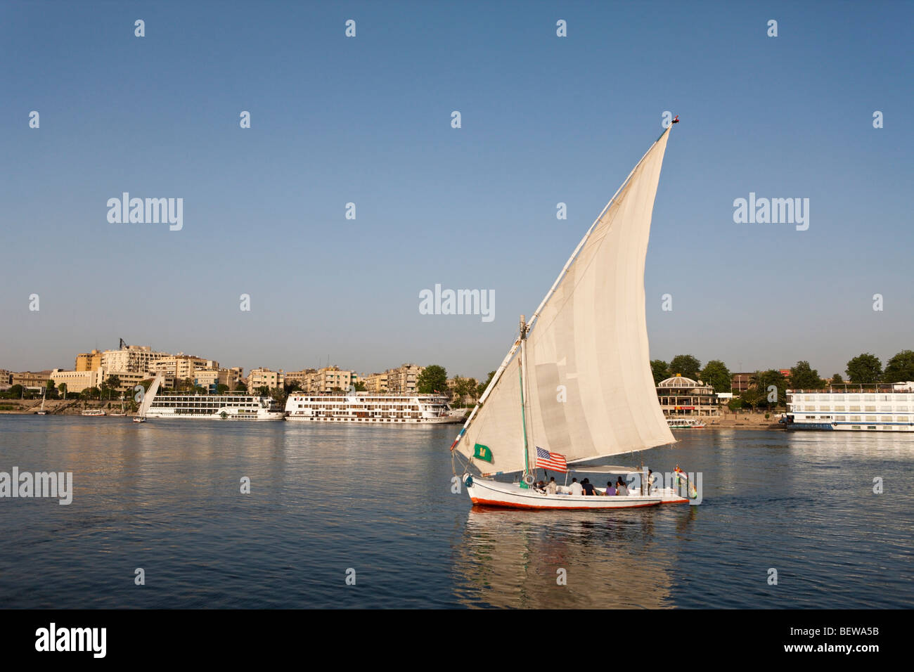 Felouque sur le nil egypte Banque de photographies et d’images à haute ...