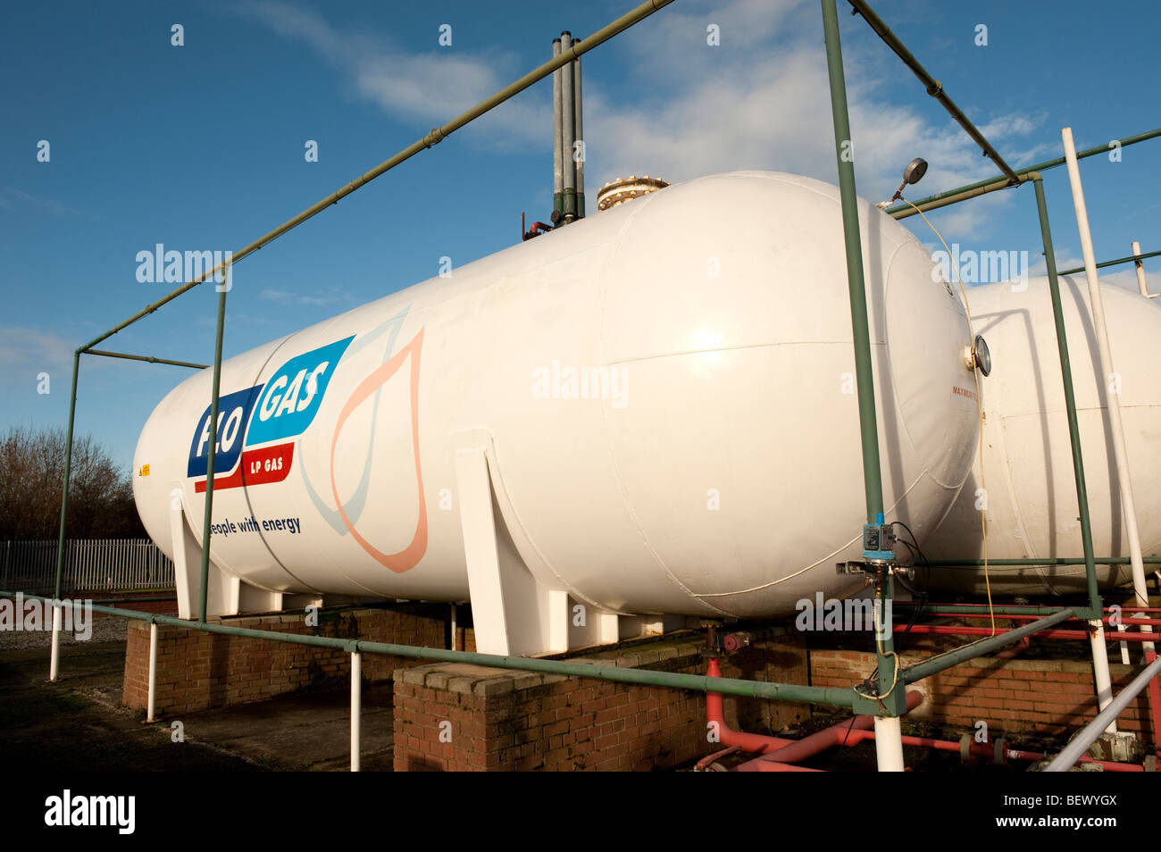 Le propane et le butane en vrac des réservoirs de stockage de GPL Photo ...