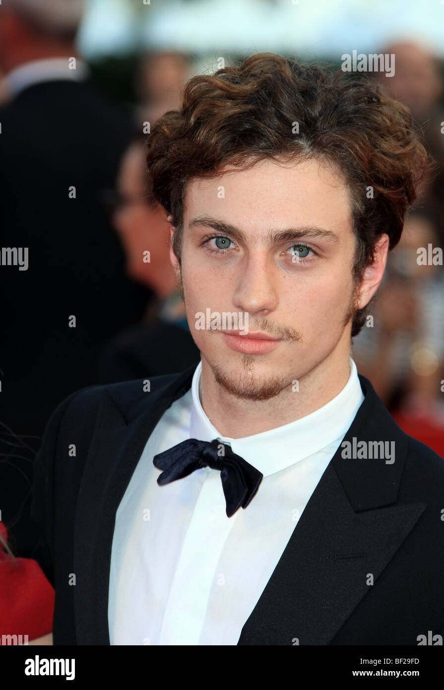 Sam taylor johnson and aaron taylor johnson Banque de photographies et ...