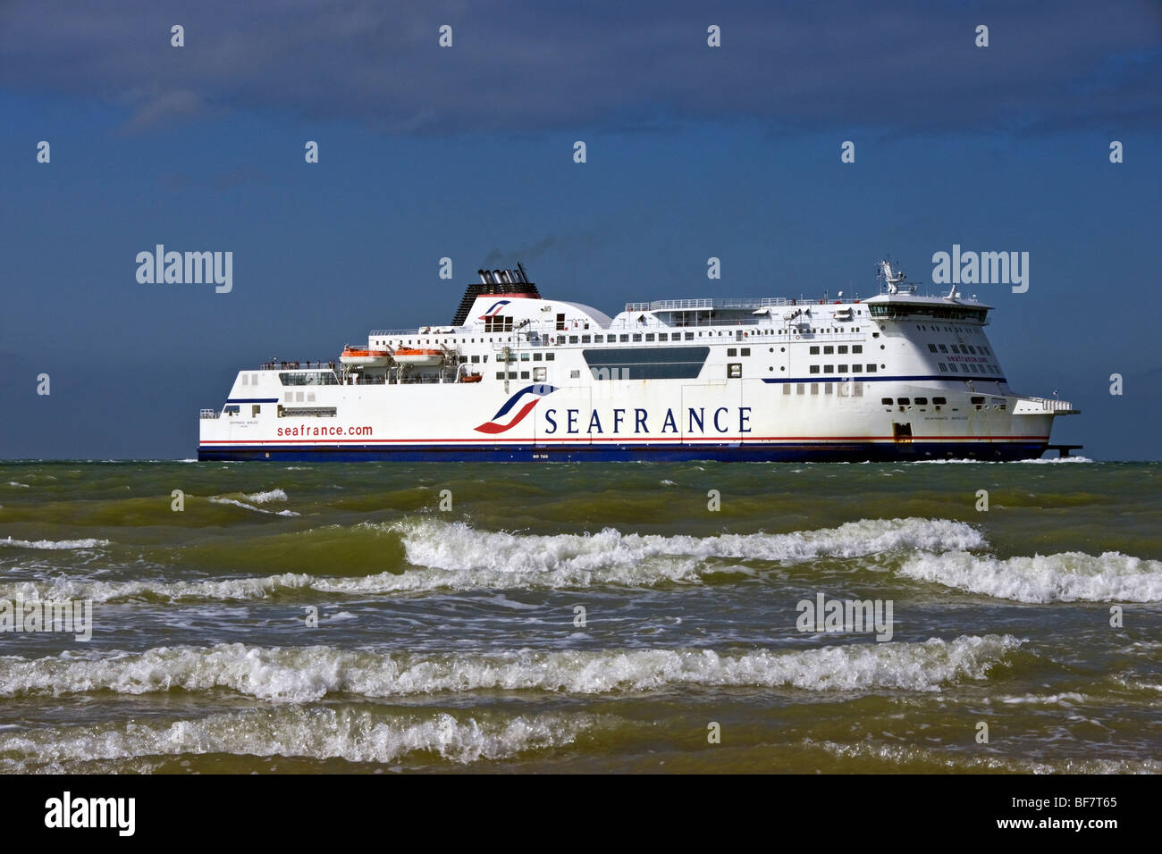 Car ferry seafrance calais Banque de photographies et d’images à haute ...