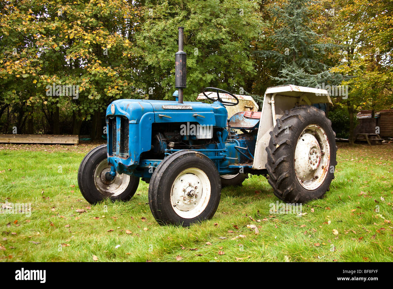 Fordson Dexta tracteur vintage Photo Stock - Alamy