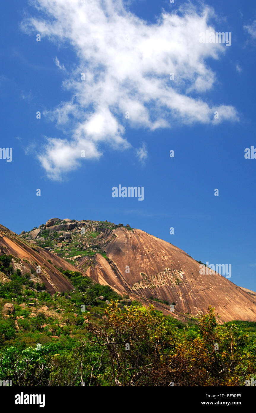 L'énorme dôme de granit Sibebe rock, près de Mbabane, Swaziland Photo ...
