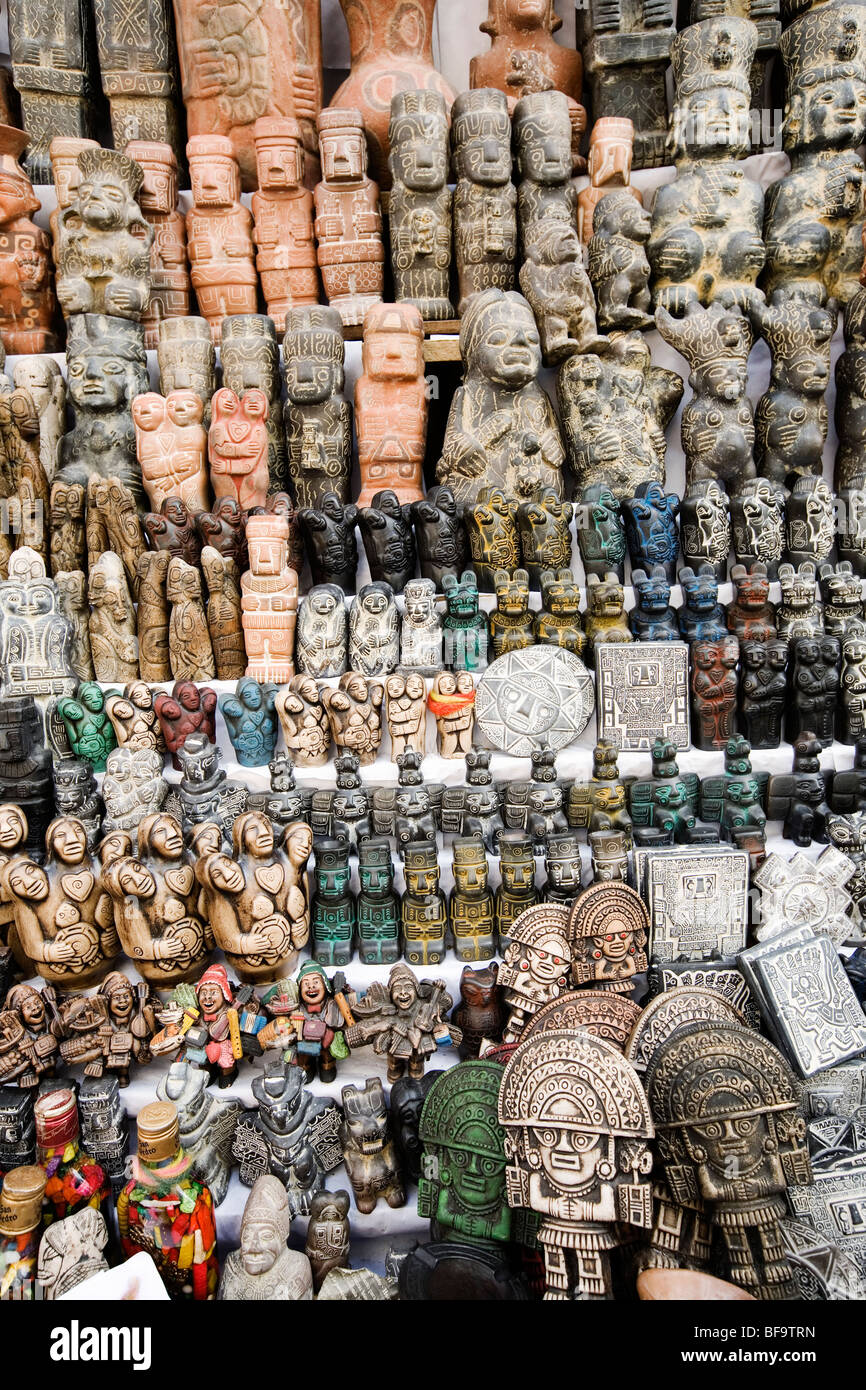 Pachamama statues Banque de photographies et d’images à haute ...