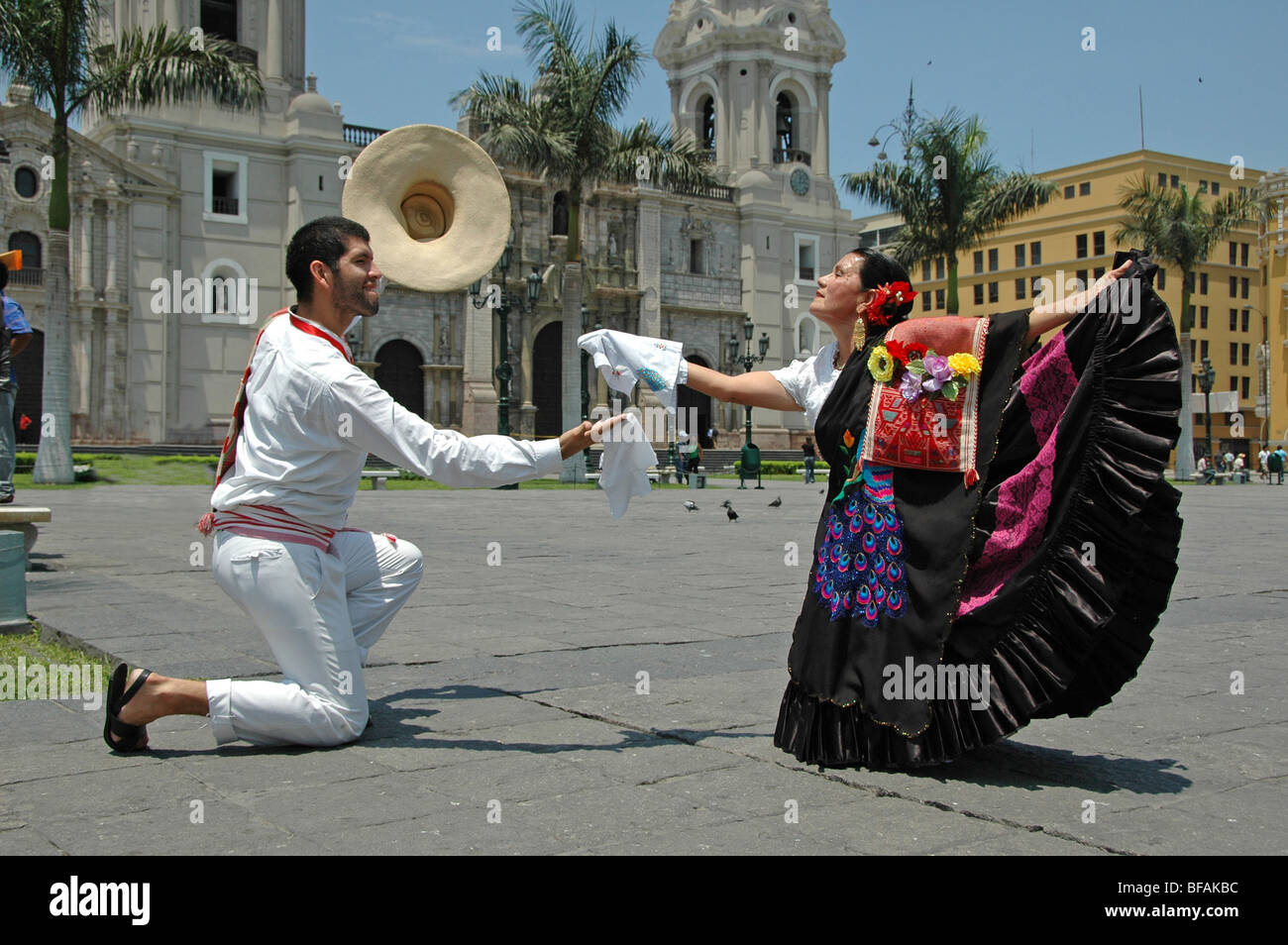 Marinera peru Banque de photographies et d’images à haute résolution ...