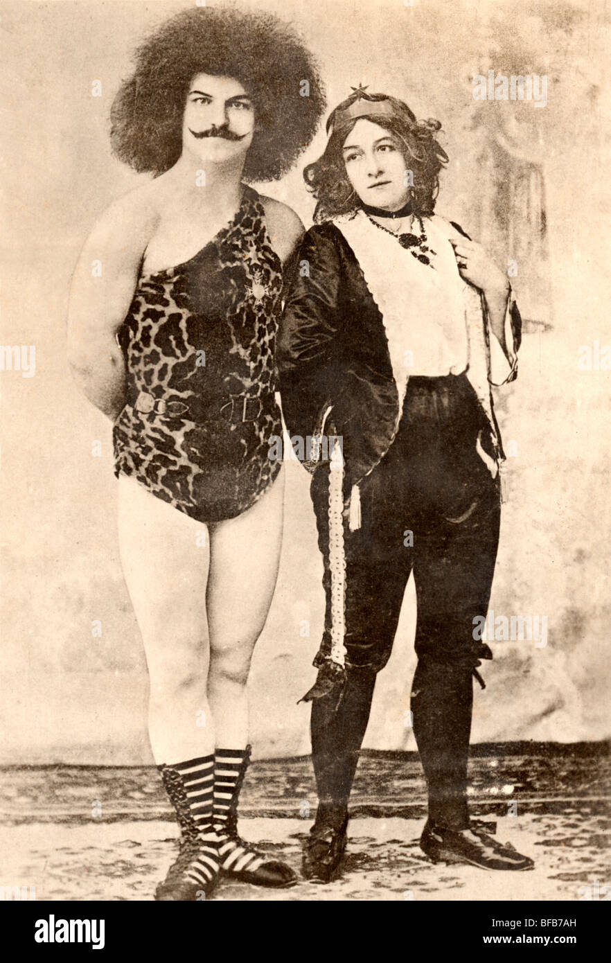 Homme de cirque Banque de photographies et d’images à haute résolution ...