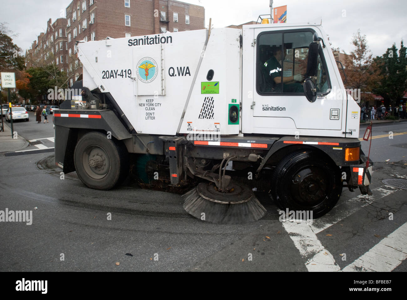 Mechanical broom Banque de photographies et d’images à haute résolution ...