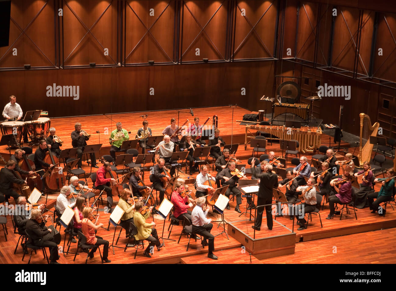 Orchestre Symphonique Banque d'image et photos - Alamy