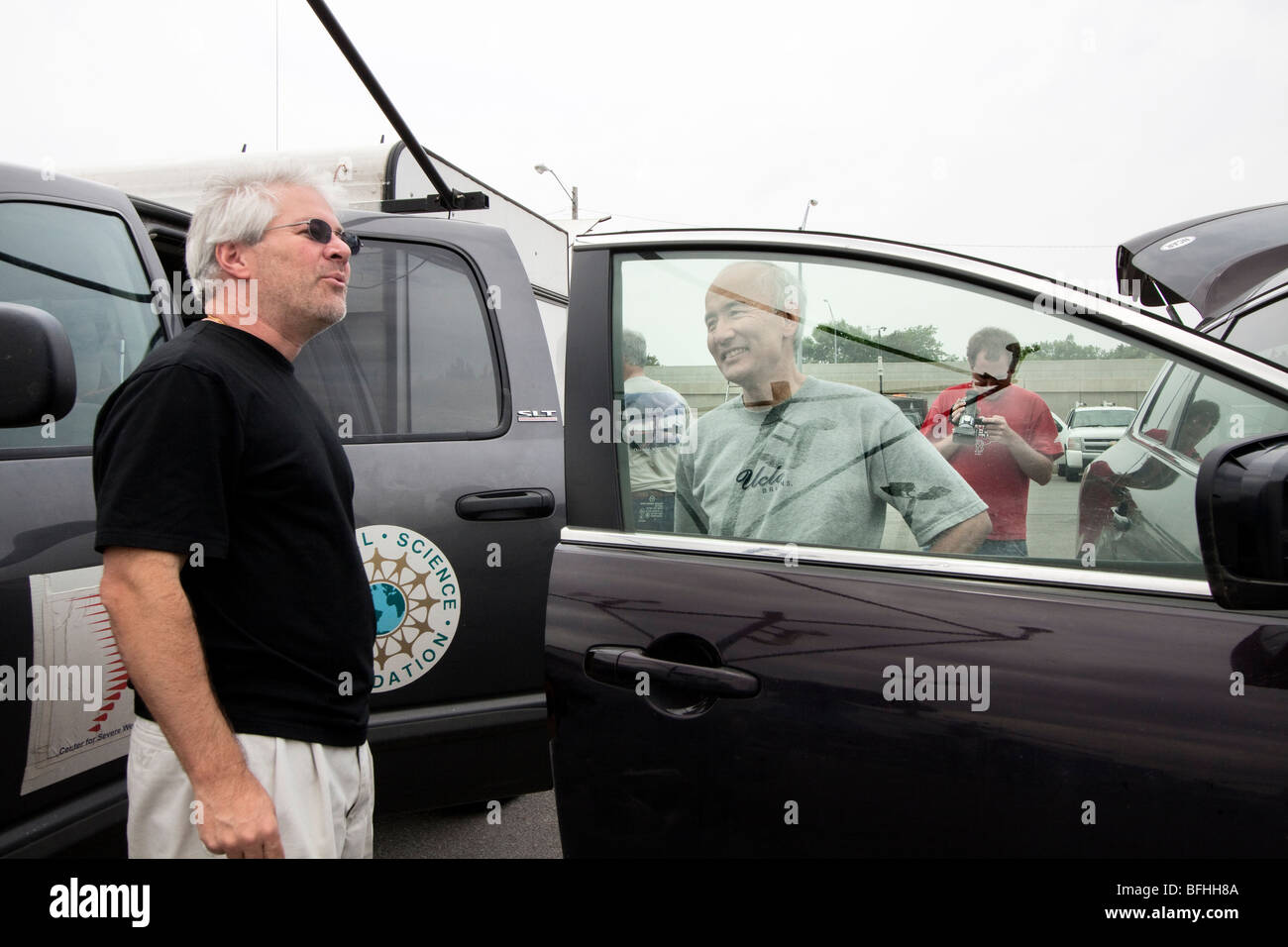 Roger wakimoto Banque de photographies et d’images à haute résolution ...