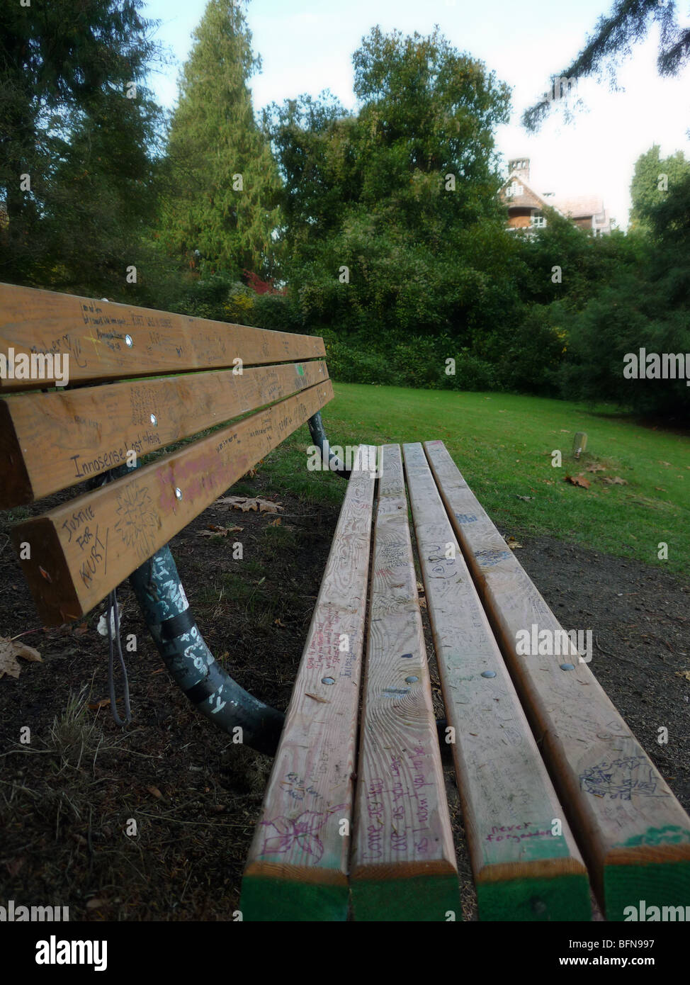 Kurt cobain memorial bench Banque de photographies et d’images à haute ...