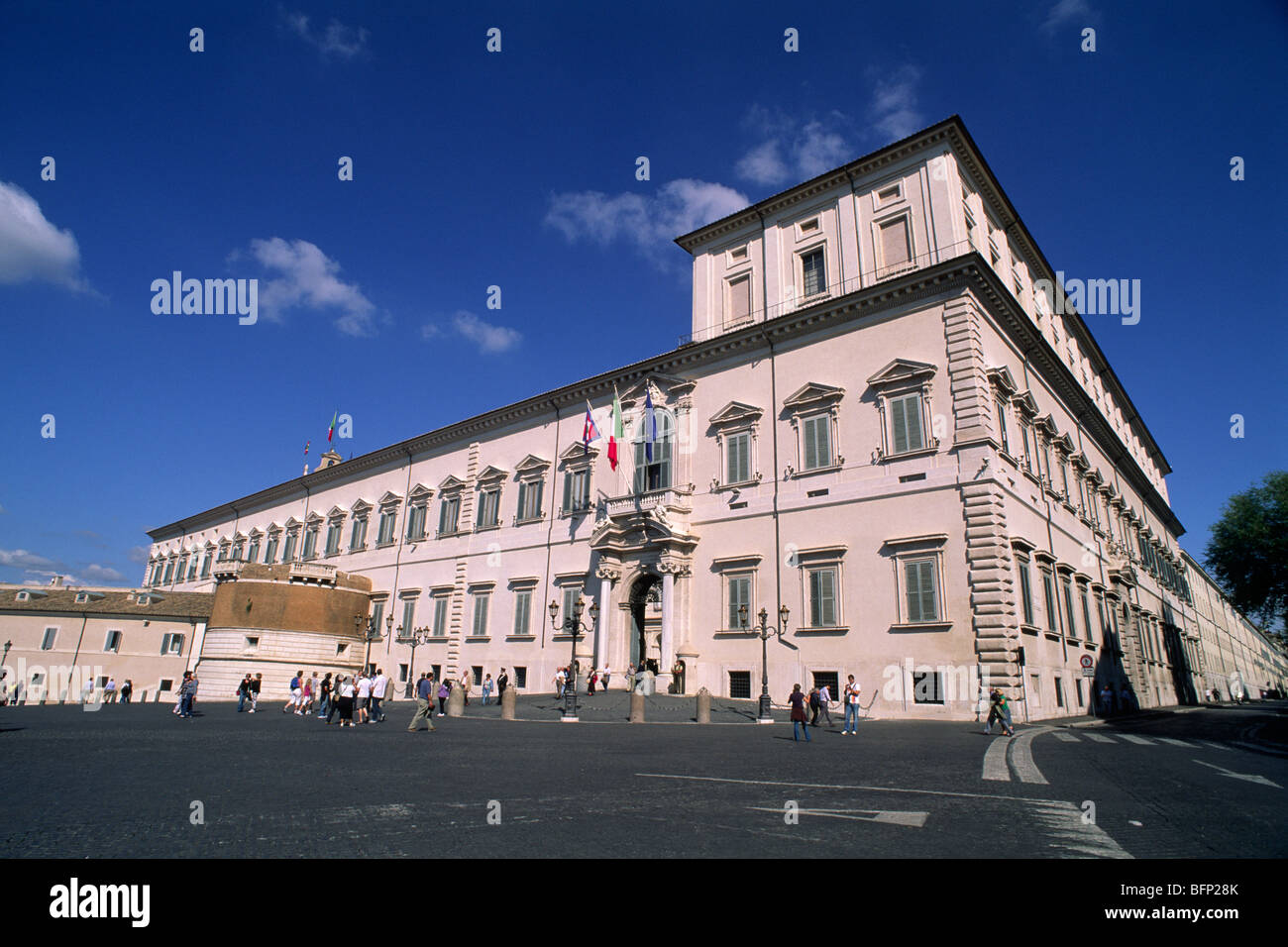 Palais du quirinale Banque de photographies et d’images à haute ...
