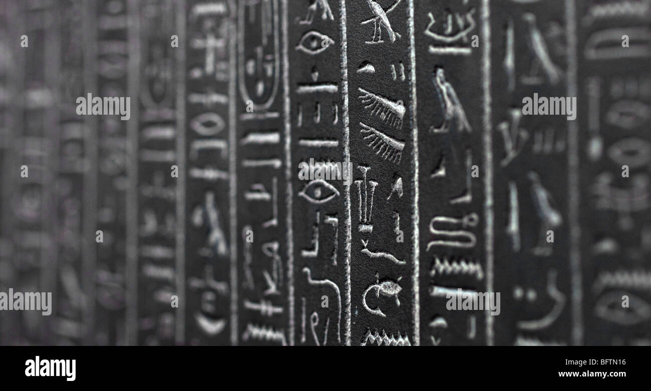 Egyptian hieroglyphic pattern Banque de photographies et d’images à ...