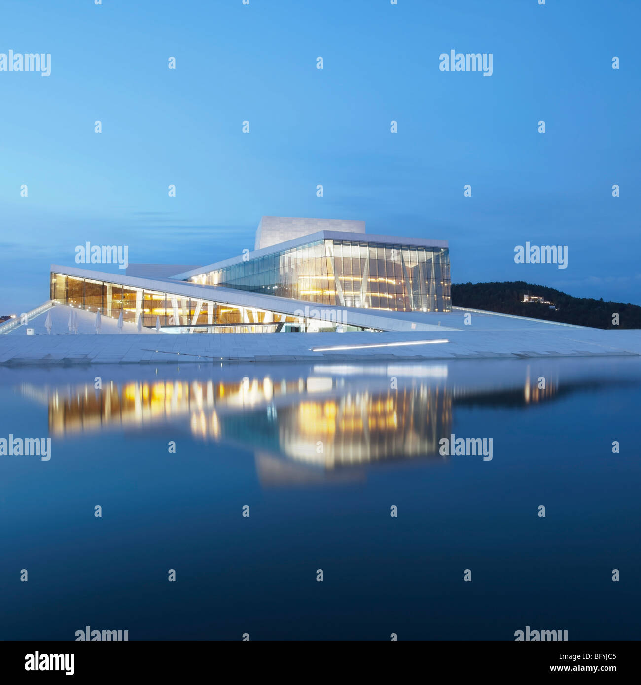 Oslo opera Banque de photographies et d’images à haute résolution - Alamy