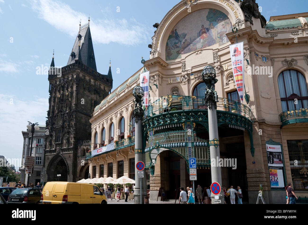 Prague, République tchèque. La Maison Municipale, le plus célèbre de ...