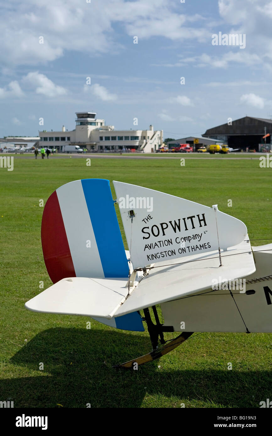 Avion triplan Banque de photographies et d’images à haute résolution ...