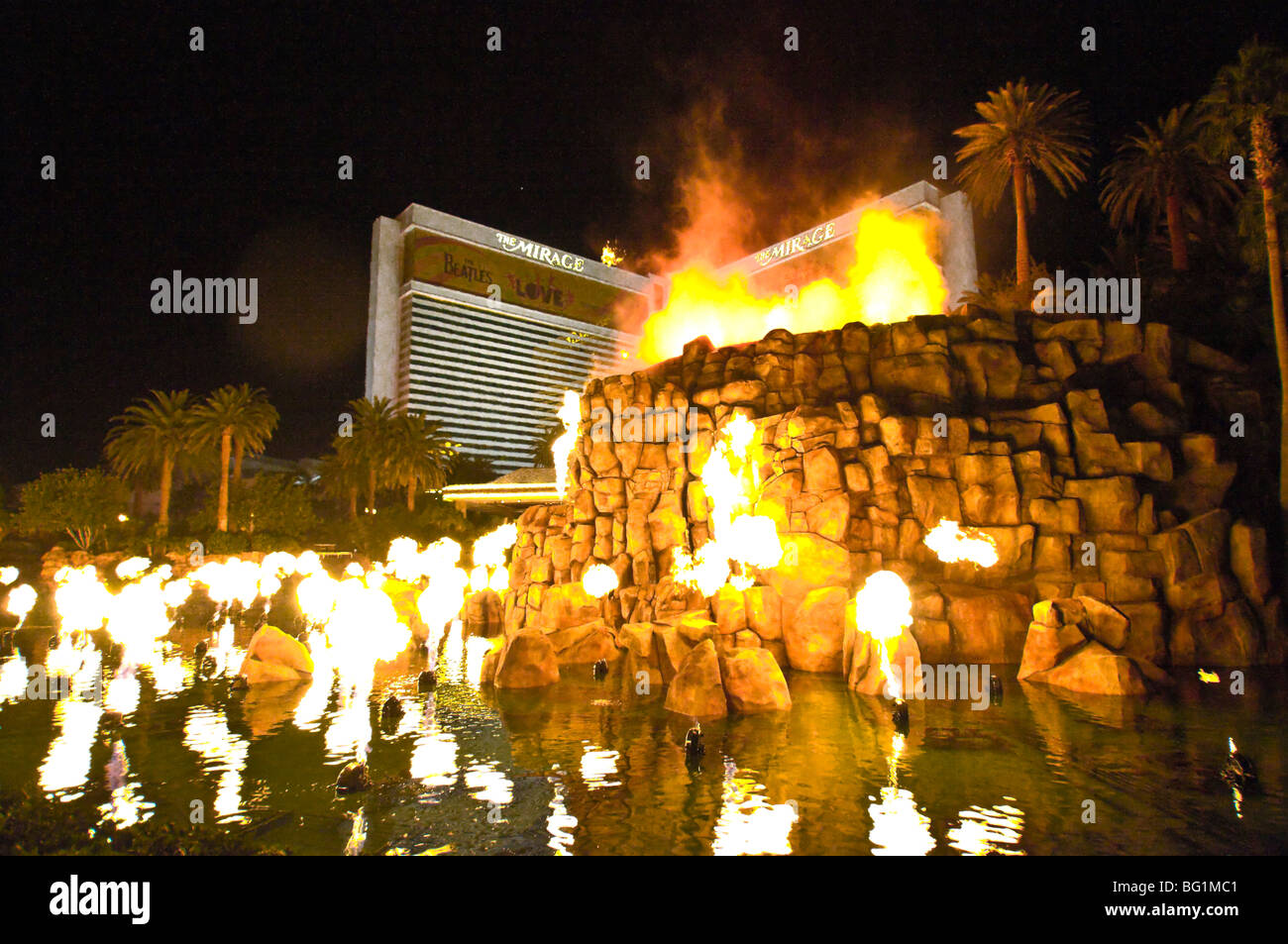 Mirage volcano las vegas Banque de photographies et d’images à haute ...