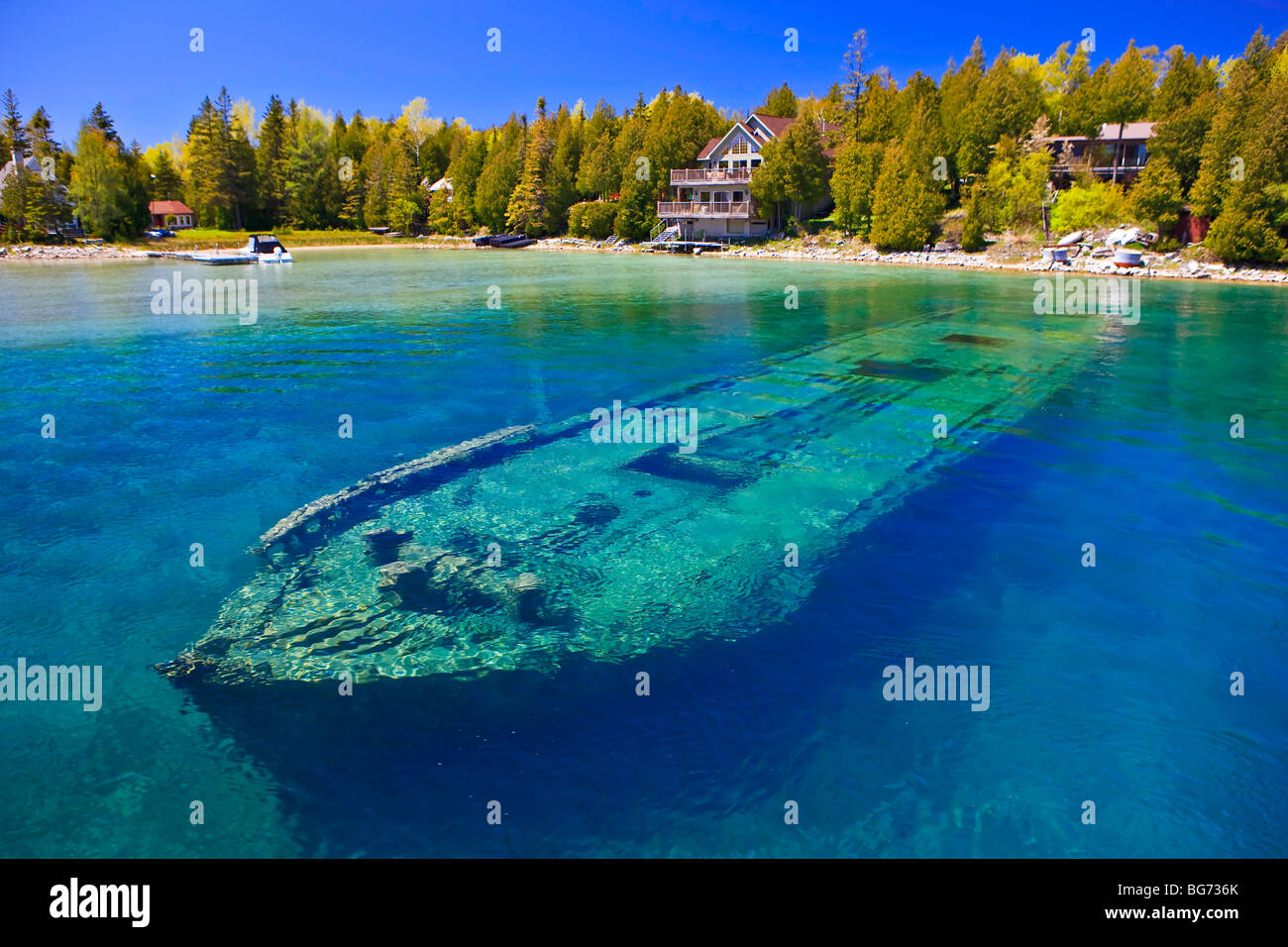 Naufrage du navire Sweepstakes (construit en 1867) dans la région de ...
