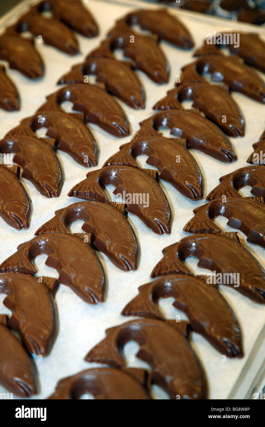 Chocolate fish Banque de photographies et d’images à haute résolution ...
