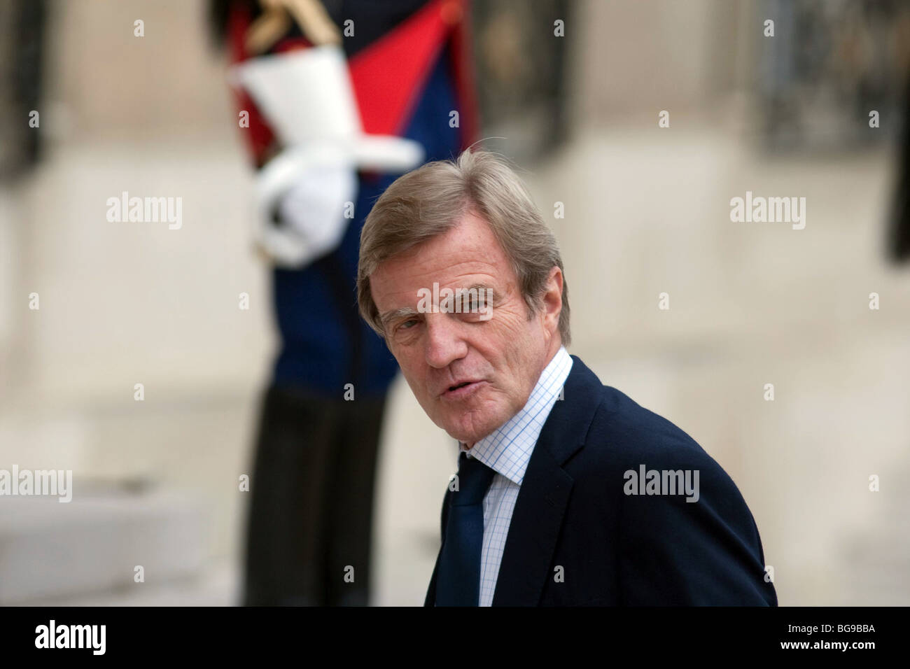 Bernard kouchner Banque de photographies et d’images à haute résolution ...