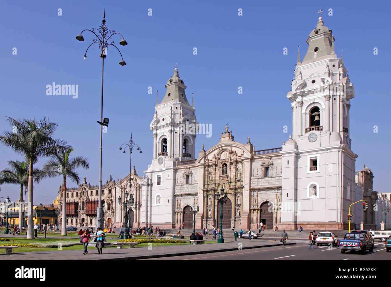 Catedral de lima Banque de photographies et d’images à haute résolution ...